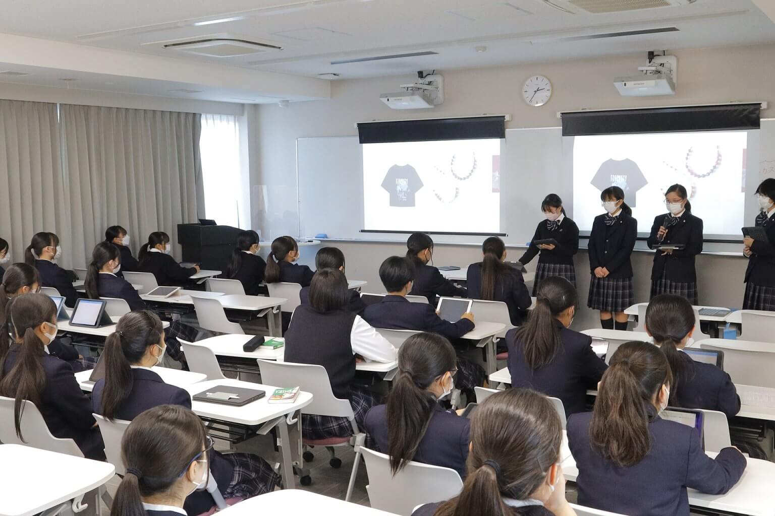 高校1年「総合的な探究の時間」（中間発表プレゼン） - 大妻嵐山中学校・高等学校