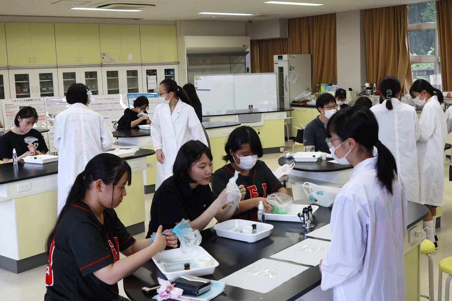 今日は「大妻祭」！テーマは『彩』 | 大妻嵐山中学校・高等学校