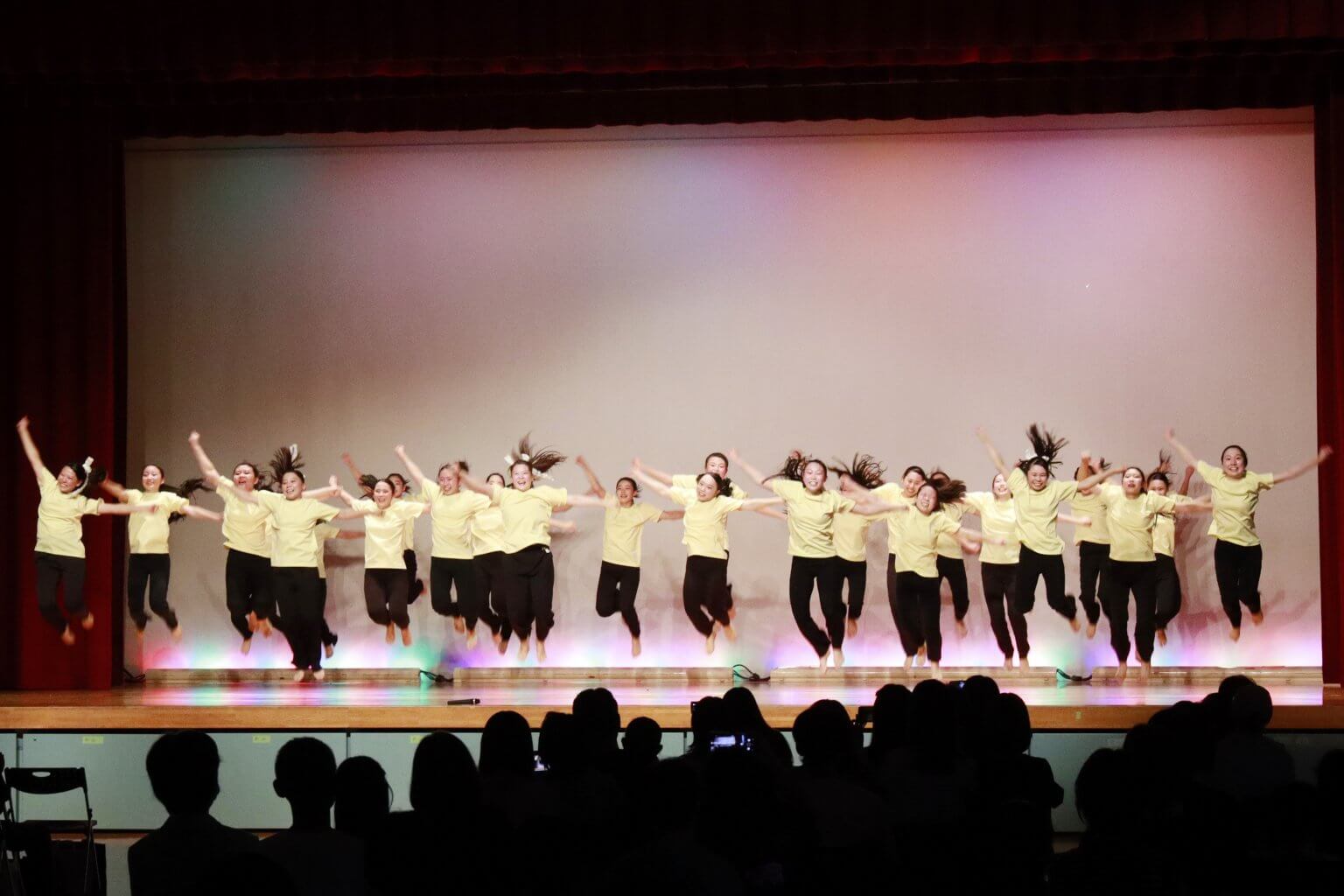 今日は「大妻祭」！テーマは『彩』 | 大妻嵐山中学校・高等学校