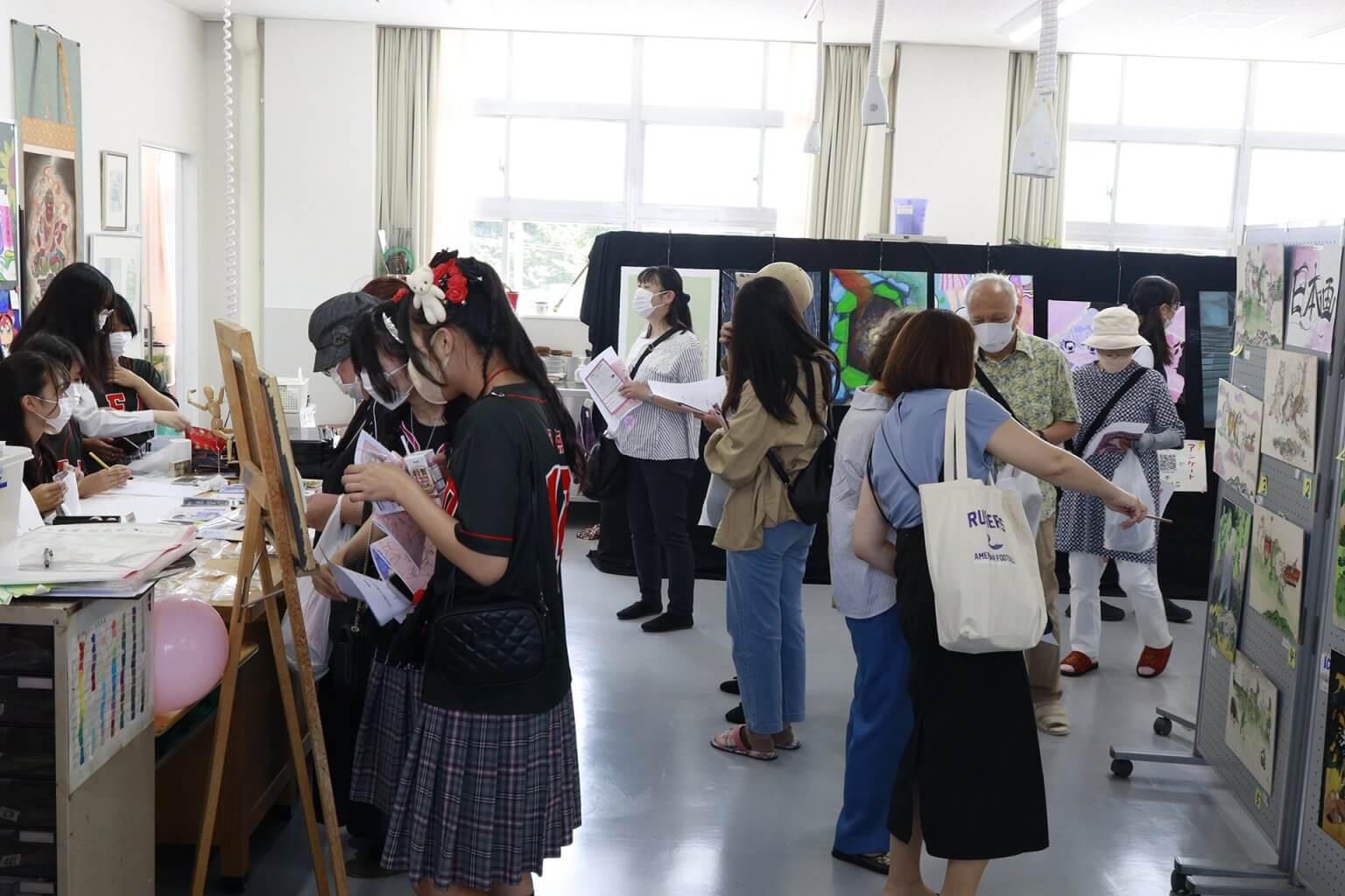 今日は「大妻祭」！テーマは『彩』 | 大妻嵐山中学校・高等学校